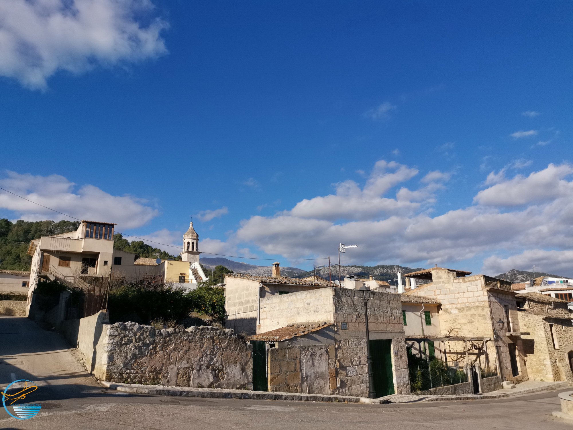 Mancor de la Vall, Mallorca - City Reisebüro Schien, Ihr Mallorca ...